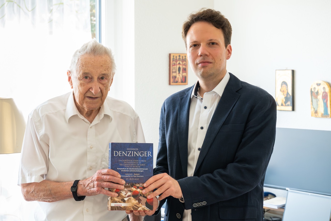 Avis au collaborateurs théologiens : Le « Denzinger » est bien vivant ...